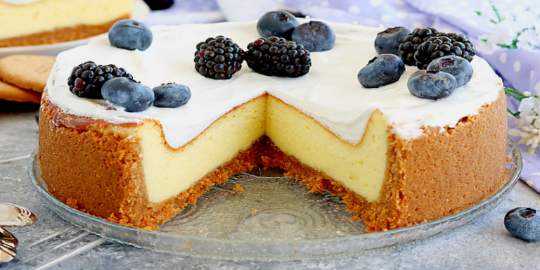 Cheesecake aux Fruits des Bois - Recette Maison Recettes mixte